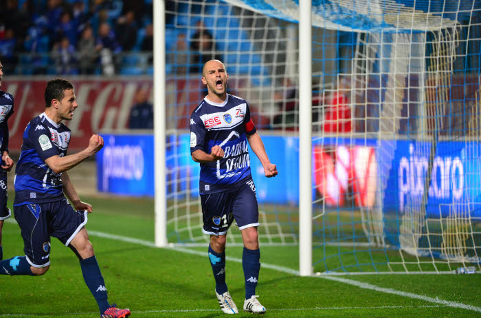 Nivet ne veut pas raccrocher - France - Ligue 2 - ESTAC - 29 Avr. 2015 ...